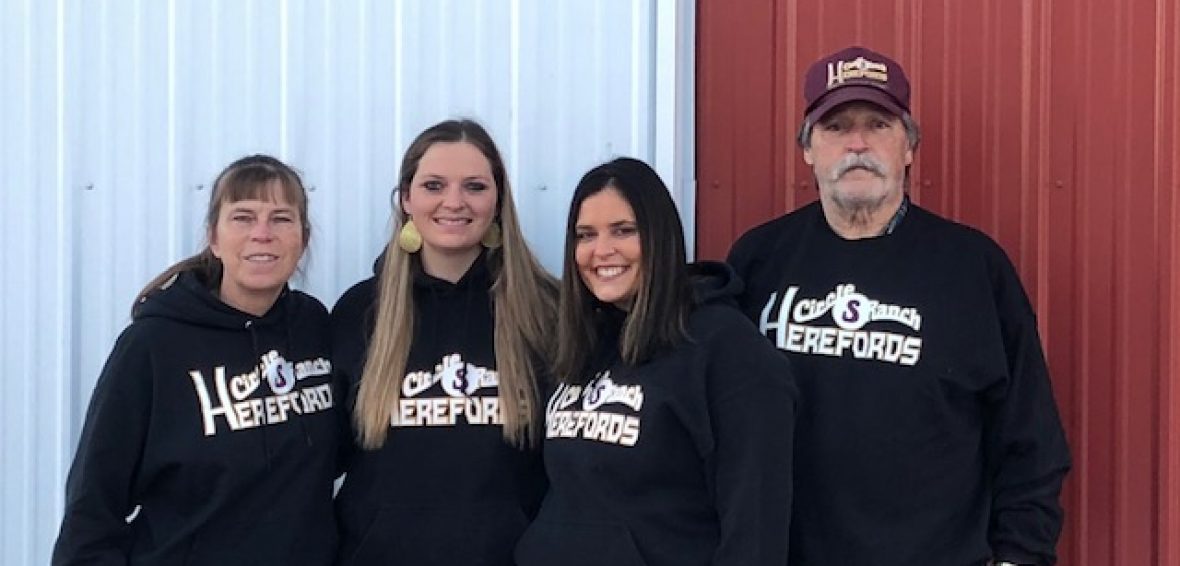 Circle S Ranch – "Performance that Shows"